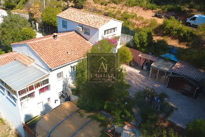 Maison à vendre - Solliès-Pont - 5 pièces - 4 chambres