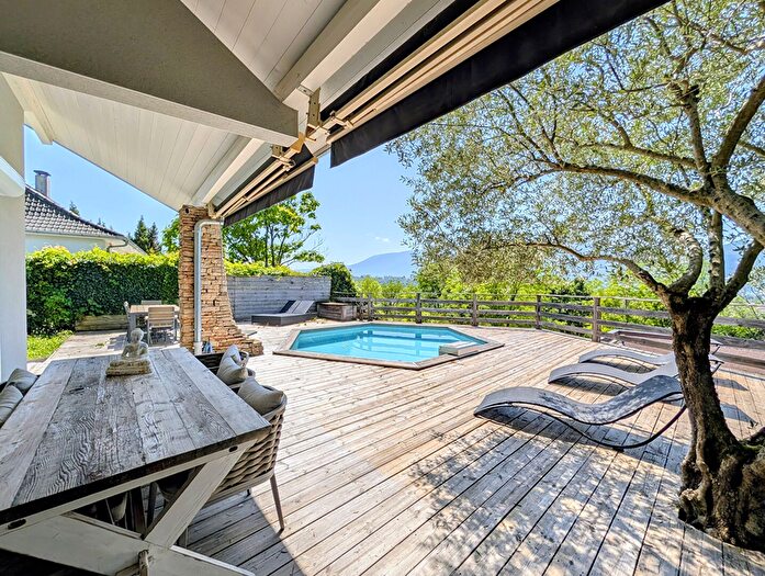 Maison 6 pièces à vendre - Aix-les-Bains, Est