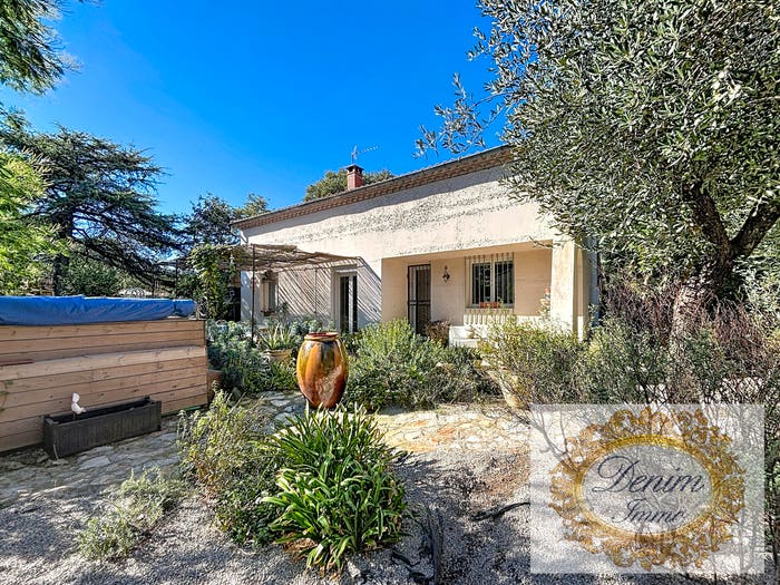 Maison 6 pièces à vendre à Nîmes, Camplanier, Cigale, Bois des Esprisses