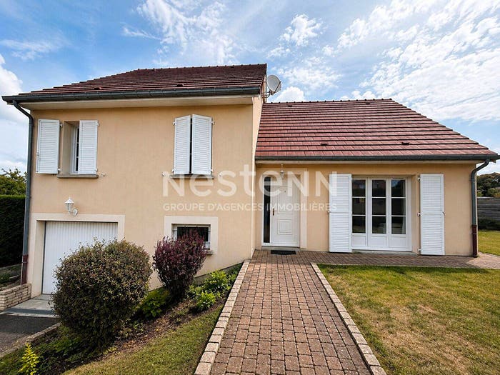 Maison 7 pièces à Centre-Faubourgs Sud, Chaumont, à louer