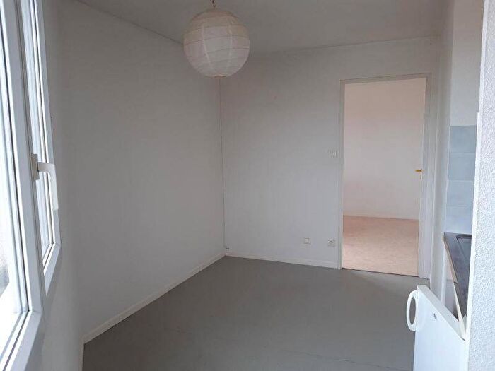 Appartement à louer - Clemenceau, Dijon - 2 pièces - 1 chambre