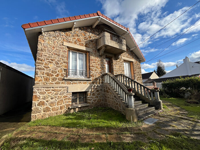 Maison à vendre - Paray-Vieille-Poste - 4 pièces - 3 chambres