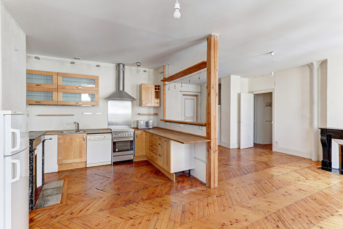 Appartement à vendre - Clermont-Ferrand, Delille, Cathédrale, La Gare - 4 pièces - 3 chambres