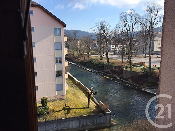 Appartement à louer - Pontarlier, Les Pareuses, Toulombief, Les Etraches - 1 pièce