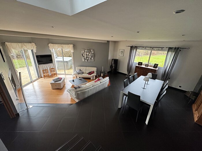 Maison à vendre - Saint-Sauflieu - 5 pièces - 4 chambres