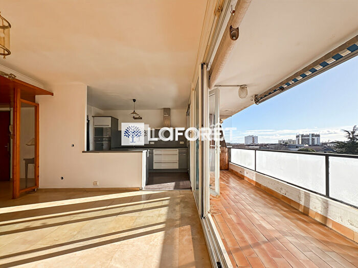 Appartement à vendre - Nîmes, Carmes - 4 pièces - 3 chambres