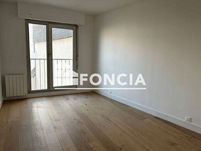 Haute Ville-Basse Ville, Chartres : Appartement 5 pièces à louer