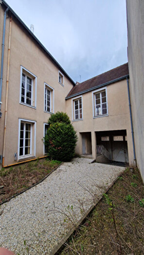 Maison à vendre - Chartres, Centre-ville - 8 pièces - 8 chambres