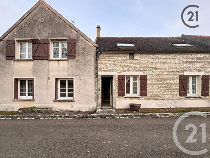 Maison à vendre - Nitry - 6 pièces - 5 chambres