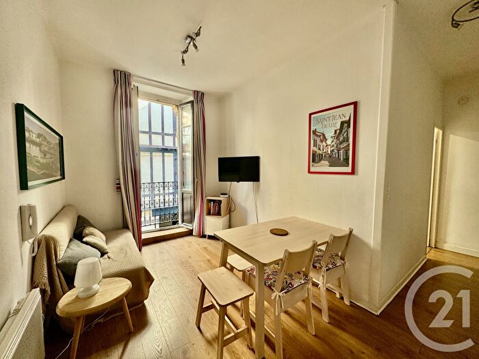 Saint-Jean-de-Luz, Centre-ville - Appartement 2 pièces à louer