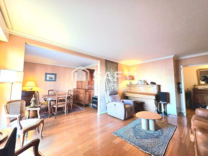 Appartement 4 pièces à vendre à Le Kremlin-Bicêtre, Les Coquettes, Les Plantes