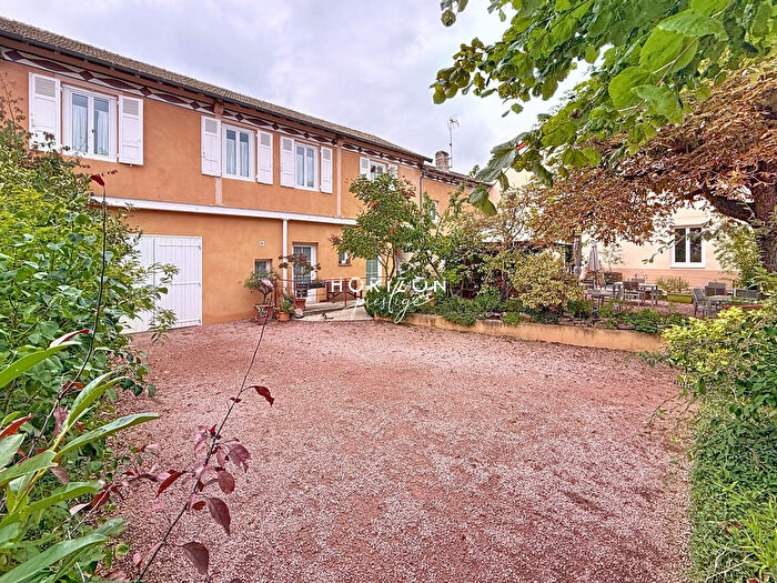 Maison à vendre - Tramayes - 15 pièces - 12 chambres