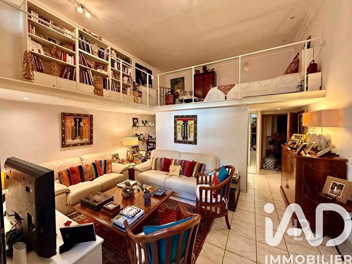 Appartement à vendre - Antibes, Coeur de ville - 3 pièces - 2 chambres