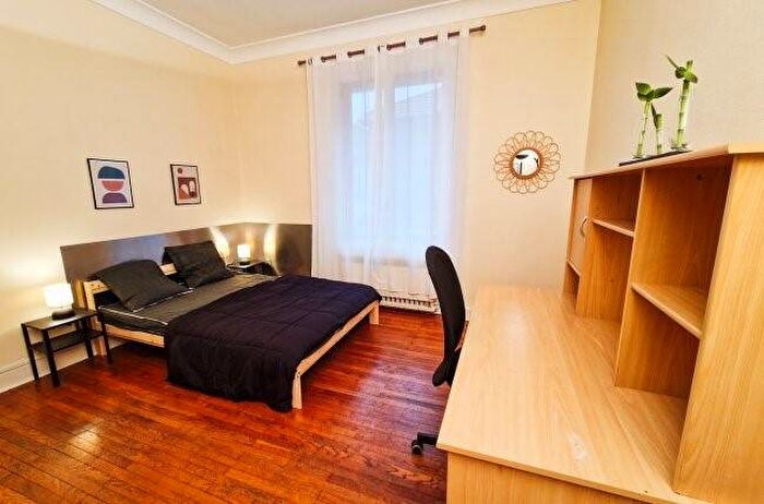 Appartement à louer - Berriat-Ampere, Grenoble - 3 pièces - 2 chambres