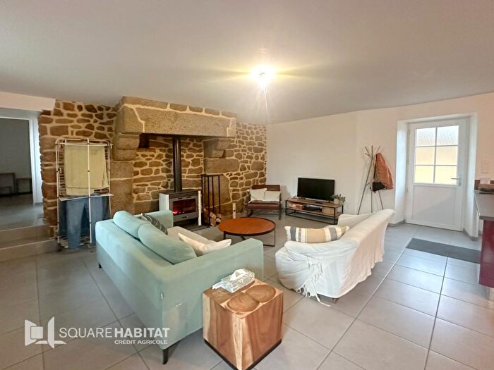 Saint-Étienne-en-Coglès - Maison 5 pièces à louer