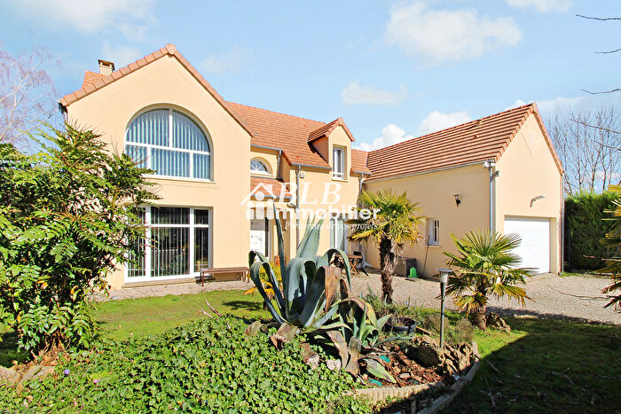 Maison à vendre - Le Perray-en-Yvelines - 7 pièces - 4 chambres