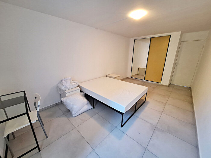 Noisy-le-Grand, Est - Appartement 1 pièce à louer