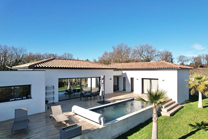 Maison à vendre - Uzès - 5 pièces - 4 chambres