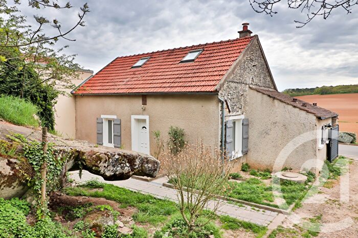 Maison à vendre - Étampes, Saint-Michel, Croix de Vernailles - 3 pièces - 2 chambres