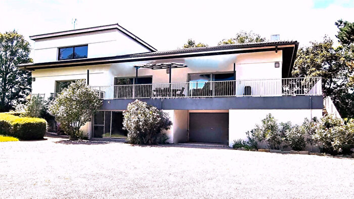 Maison à vendre - Apremont - 10 pièces - 6 chambres