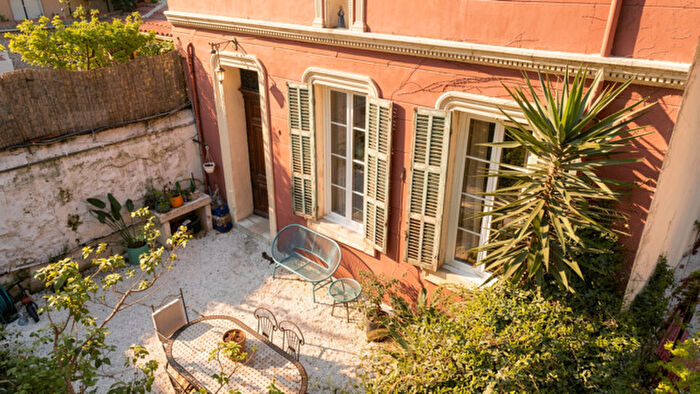 Marseille 6ème, Cours julien, Notre-Dame-des-Monts : Appartement 7 pièces à vendre
