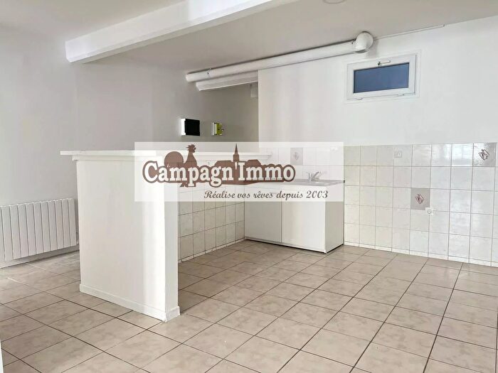 Appartement à louer - Tarare - 3 pièces - 2 chambres