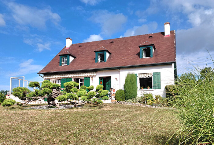 Maison à vendre - Saulcet - 6 pièces - 4 chambres