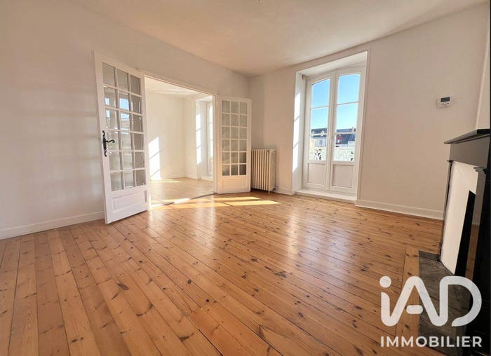 Appartement 4 pièces à louer - Centre et Ecarts, Évron