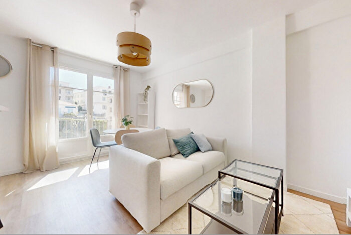 Appartement 4 pièces à louer à Nice, Poètes