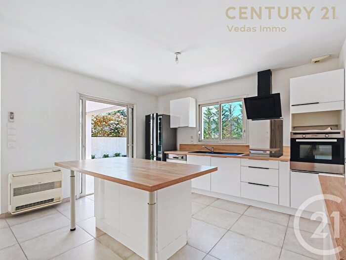 Maison à vendre - Juvignac - 5 pièces - 4 chambres