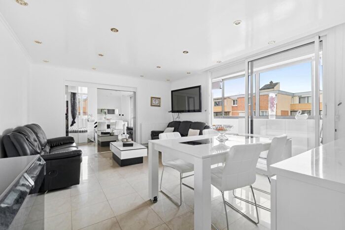 Appartement 5 pièces à vendre - Guyancourt, Le Pont du Routoir