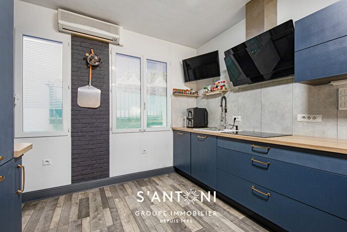 Maison à vendre - Béziers, Centre-ville, Palais des Congrès, Garibaldi, Gambetta - 3 pièces - 2 chambres