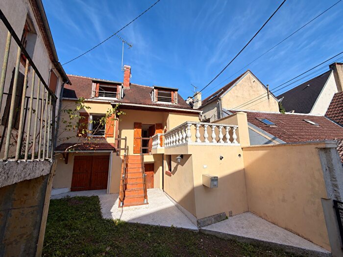 Maison 3 pièces à vendre - Gien, Centre-ville