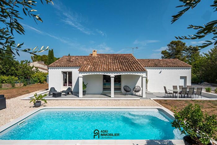 Maison 5 pièces à vendre à Uzès