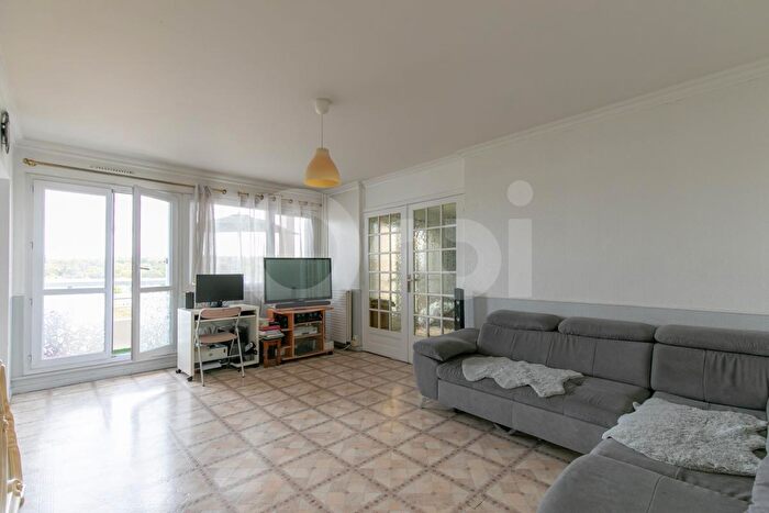 Appartement à vendre - Boissy-Saint-Léger, De Gaulle - 4 pièces - 3 chambres