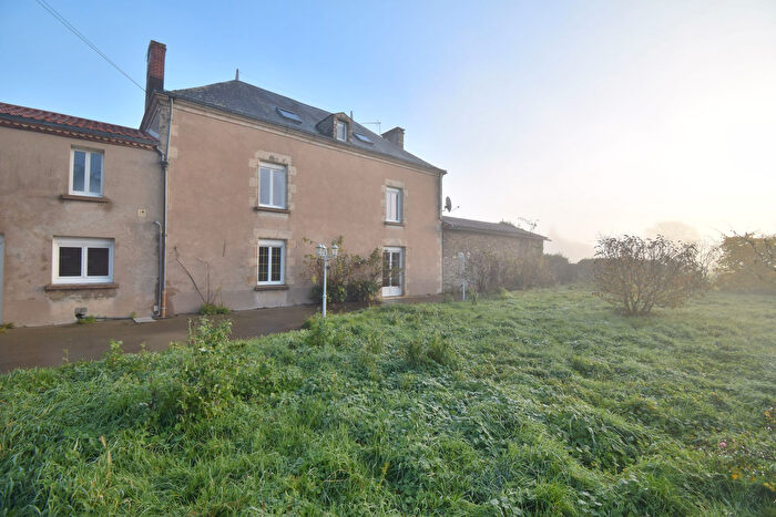 Maison à vendre - Mormaison - 7 pièces - 4 chambres