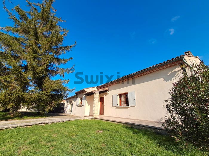 Maison 8 pièces à vendre à postalCode