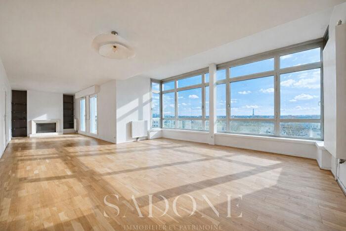 Appartement à vendre - Suresnes, Carnot, Gambetta - 5 pièces - 4 chambres