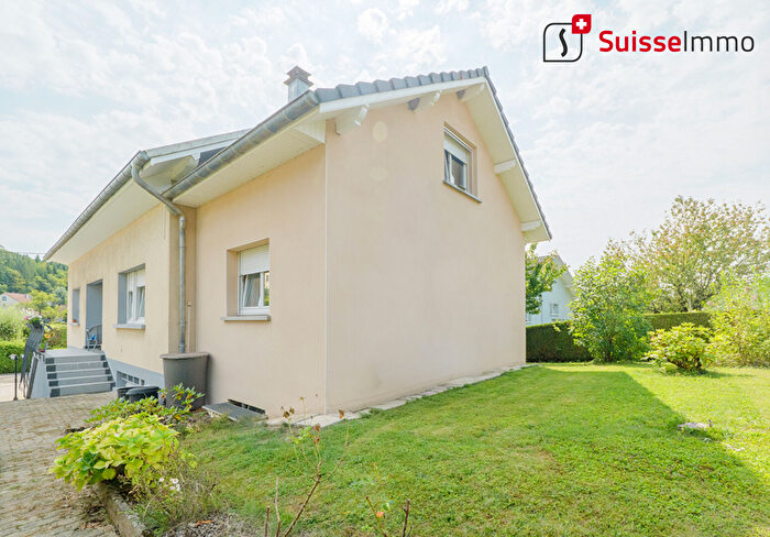 Maison à vendre - Fêche-léglise - 9 pièces - 5 chambres