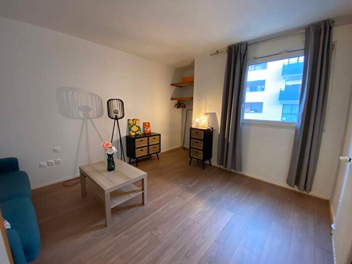 Appartement à louer - Bastide-Horloge, Cergy - 1 pièce