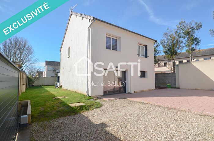 Maisons à vendre et appartements à louer - 1