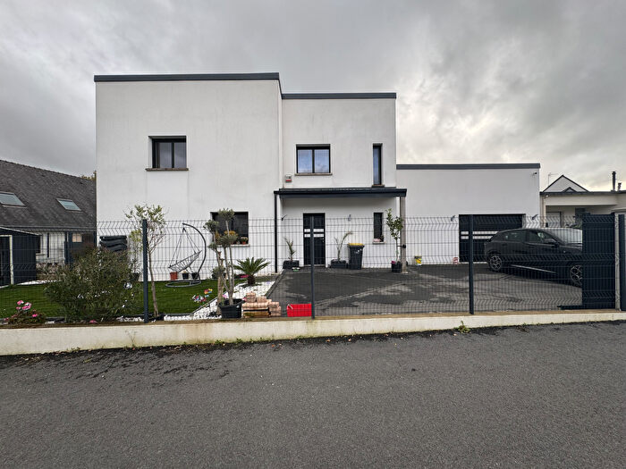 Maison à vendre - Péaule - 7 pièces - 4 chambres