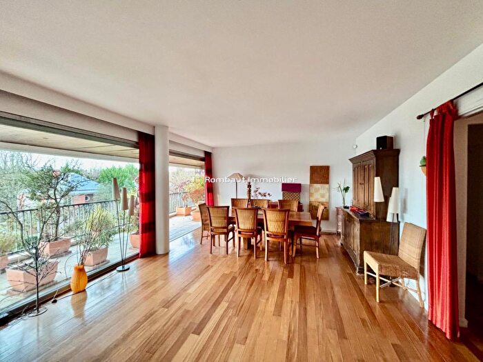 Appartement à vendre - Vaucresson - 6 pièces - 4 chambres