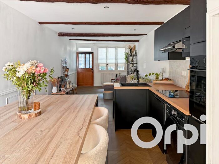 Maison 3 pièces à Beaucaire, Centre-ville, à vendre
