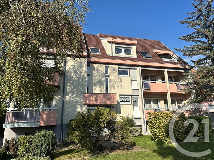 Appartement à vendre - Erstein - 4 pièces - 2 chambres