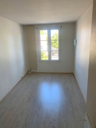 Appartement 2 pièces à Quincy-Voisins, à louer