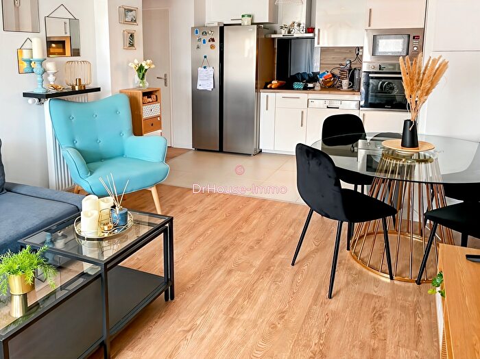 Appartement 3 pièces à Bussy-Saint-Georges, Les Scientifiques, à vendre
