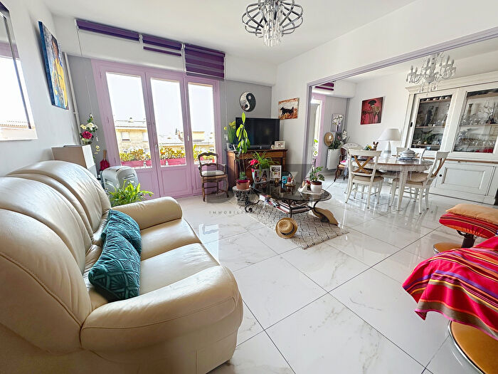 Appartement 5 pièces à Nîmes, Gambetta, à vendre