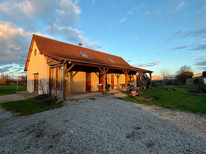 Maison à vendre - Ormes - 4 pièces - 2 chambres