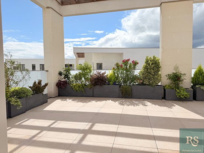 Appartement 5 pièces à Antony, Croix de Berny, à vendre